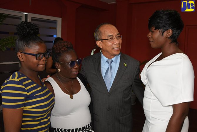 parents-better-equipped-to-raise-their-children-jamaica-information-service