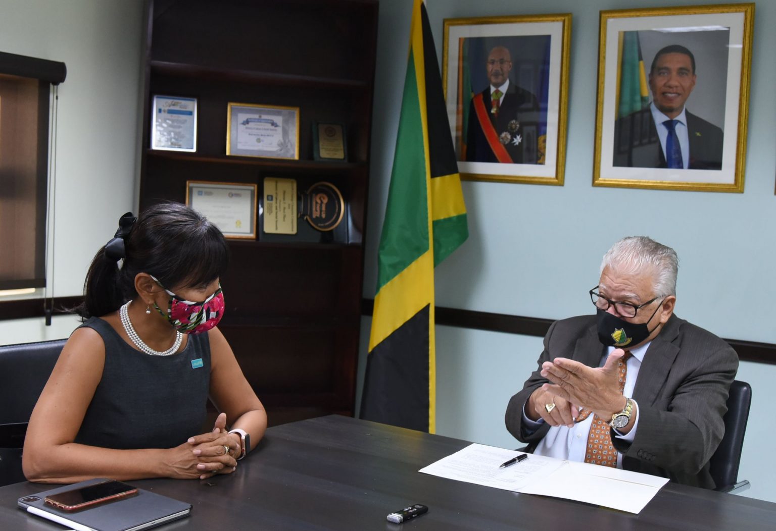PHOTOS: Minister Samuda Courtesy Call – Jamaica Information Service